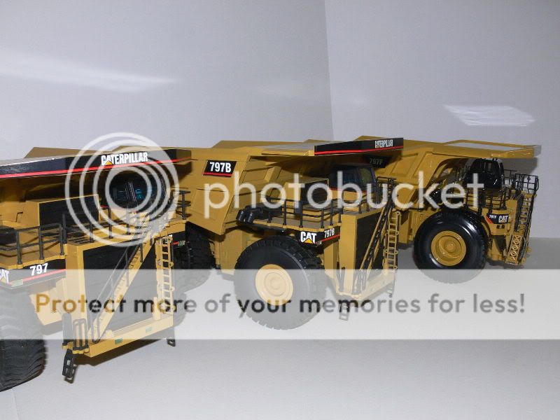 797, 797B & 797F Lined up & photographed - General Topics - DHS Forum